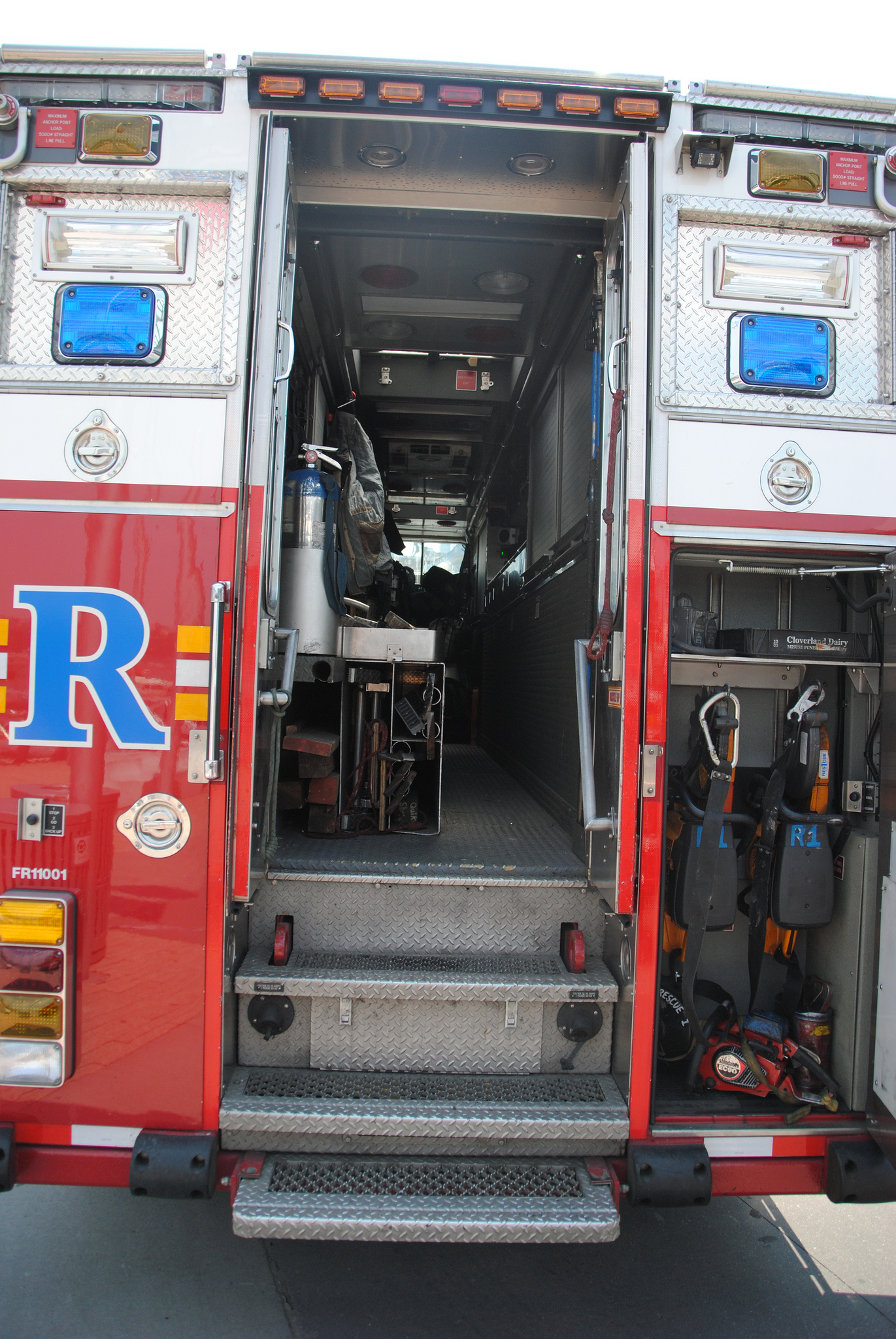 FDNY Rescue 1 Heavy Rescue - Absolute Rescue