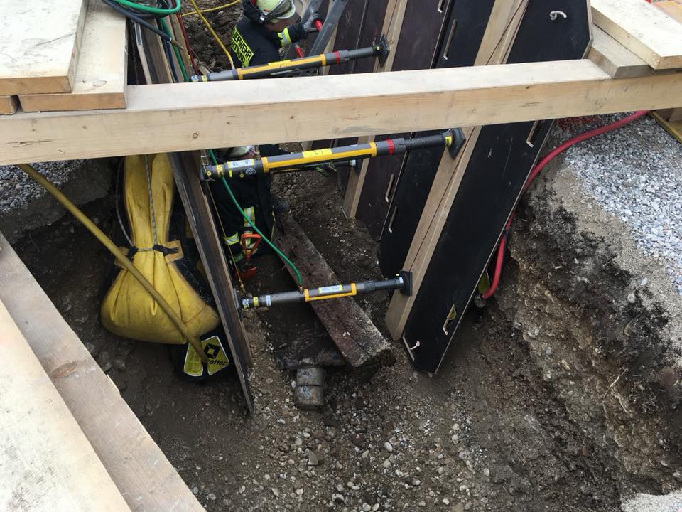 Trench Training in Germany - Absolute Rescue