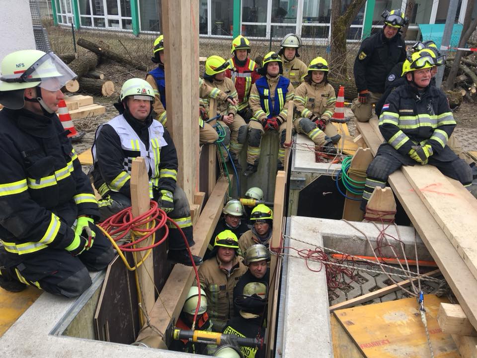Trench Training in Germany - Absolute Rescue