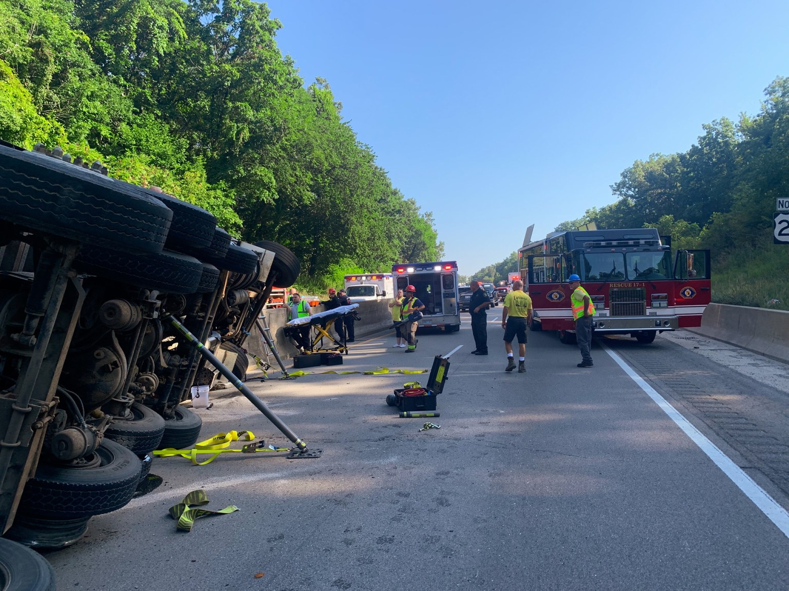 Large Vehicle with Heavy Entrapment - Absolute Rescue